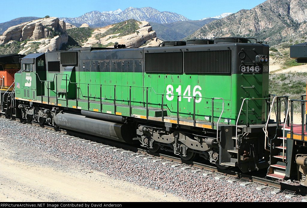 BNSF 8146
